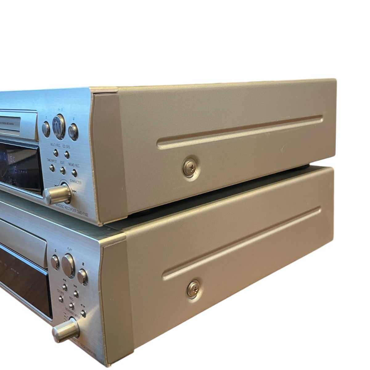 DENON ミニディスクレコーダー DMD-F102 DRR-F102 2台セット MD カセット(一般)｜売買されたオークション情報、yahooの商品情報をアーカイブ公開 - オークファン ...