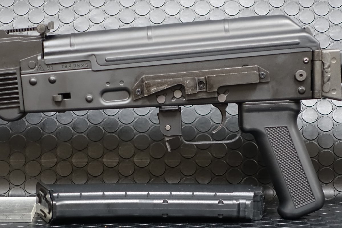 Yahoo!オークション - マルイ AK102 次世代電動ガン