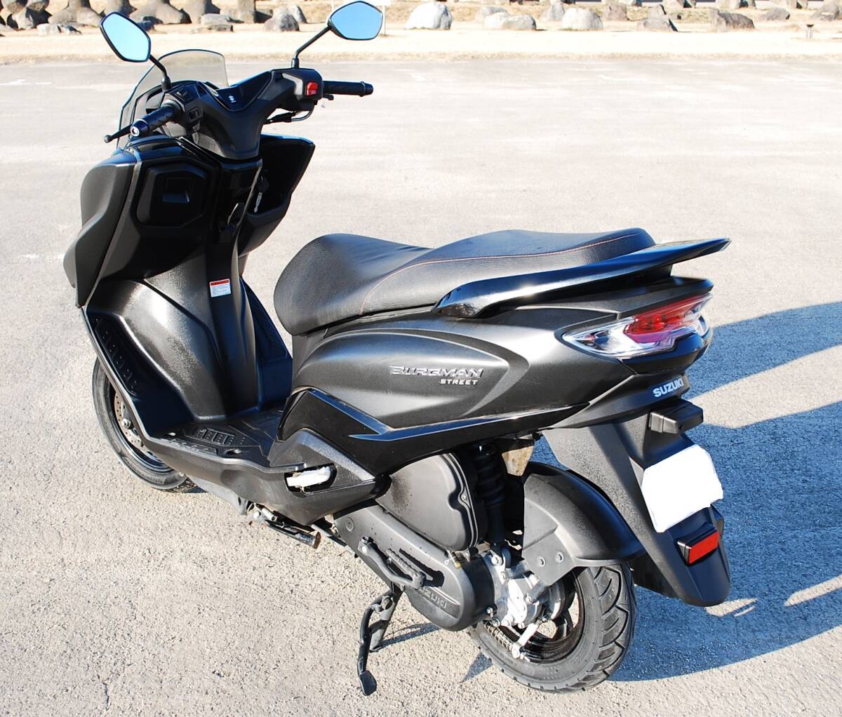 Yahoo!オークション - バーグマン ストリート125 低走行 Eg音極小 前後...