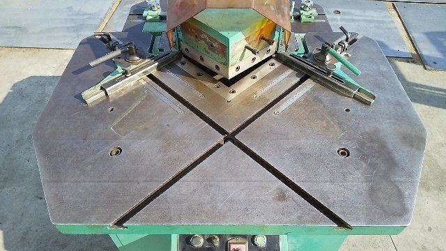 Yahoo!オークション - 竹田機械製作所 コーナーシャー TC-22N-6 加圧能...