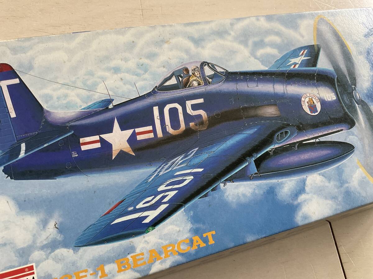 Yahoo!オークション - 1/72 MONOGRAM F8F-1 BEARCAT / モノグラム ベア...