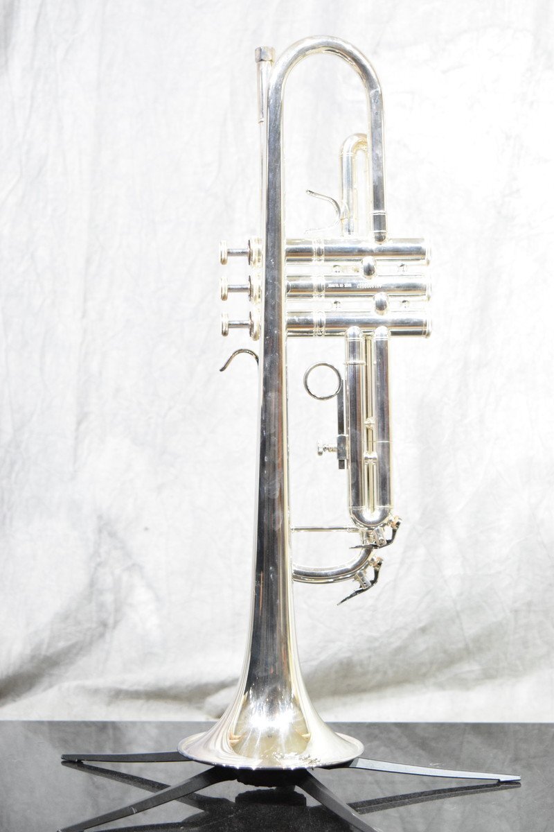 Yahoo!オークション - 【C】BACH TR-600 トランペット バック ARISTOCR...