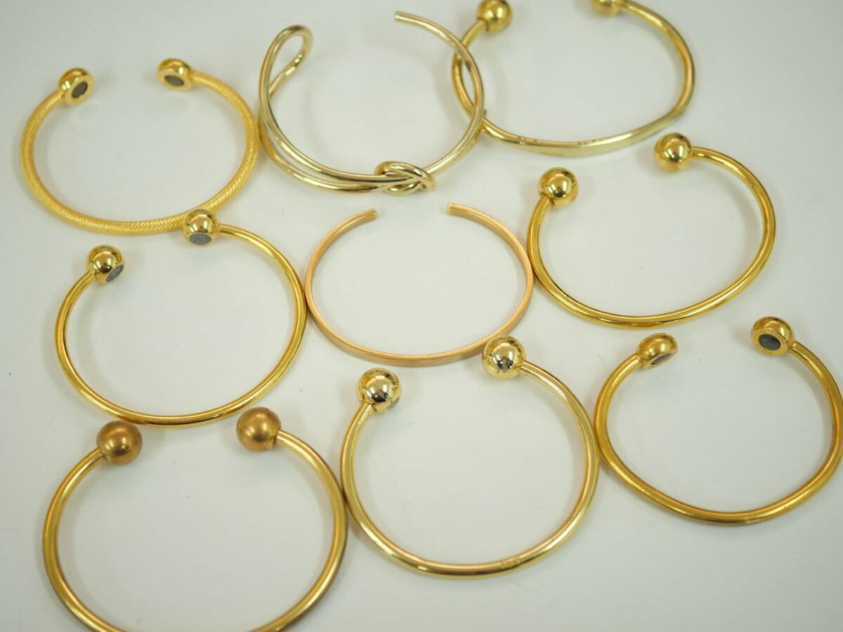 Yahoo!オークション - 【B70】ヴィンテージ ビンテージ バングル ゴー...