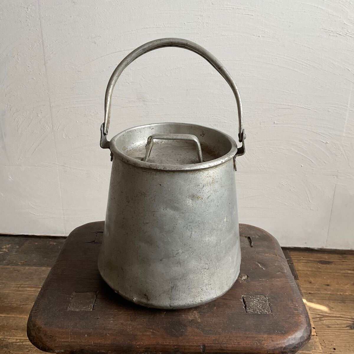 P13/レトロ アルマイト製 缶 容器 収納 アンティーク 骨董 ビンテージ インテリア(缶)｜売買されたオークション情報、yahooの商品情報をアーカイブ公開 - オークファン（aucfan ...