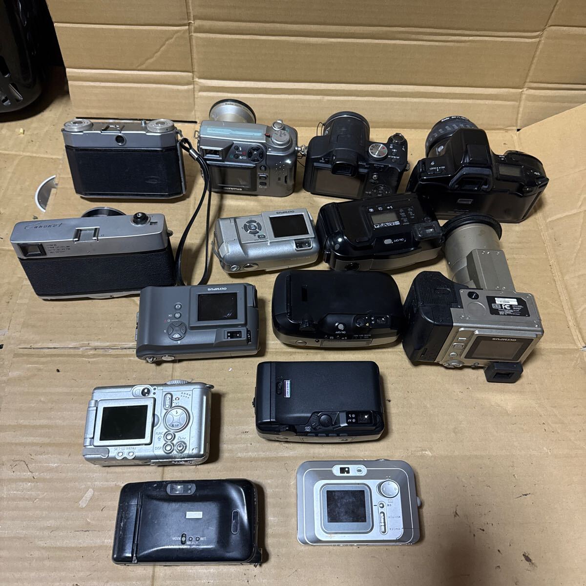 Yahoo!オークション - あ-8120）カメラ 色々メーカー まとめ 14台セッ...