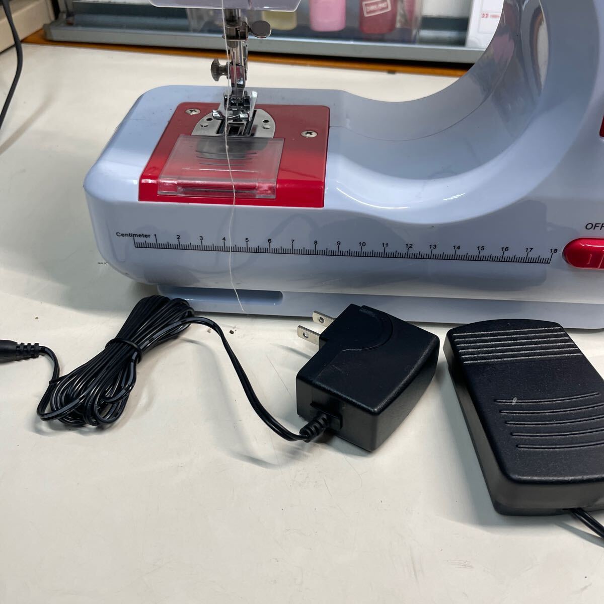 Yahoo!オークション - 家庭用コンパクト 電動ミシン FHSM-505B