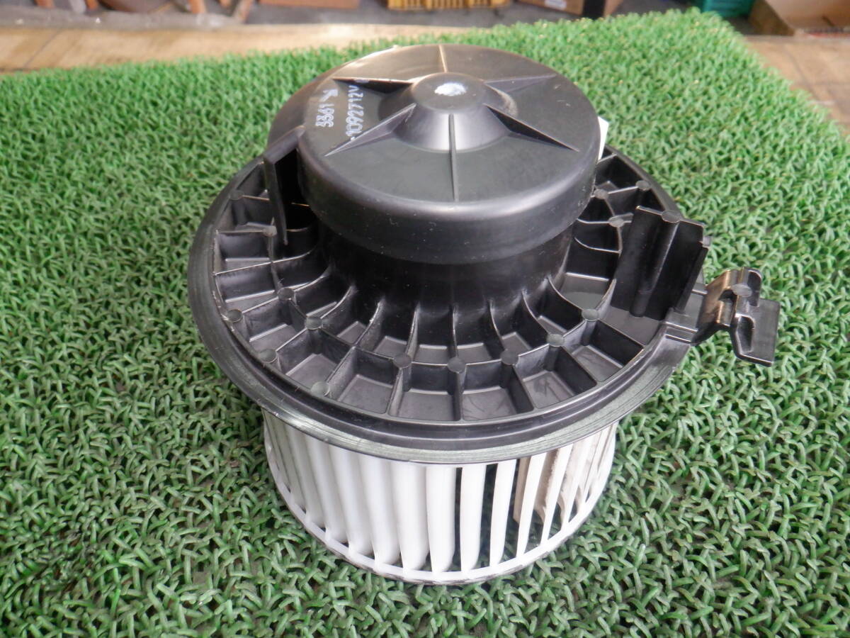 Yahoo!オークション - ノート（E11）ブロアーモーターASSY 27...