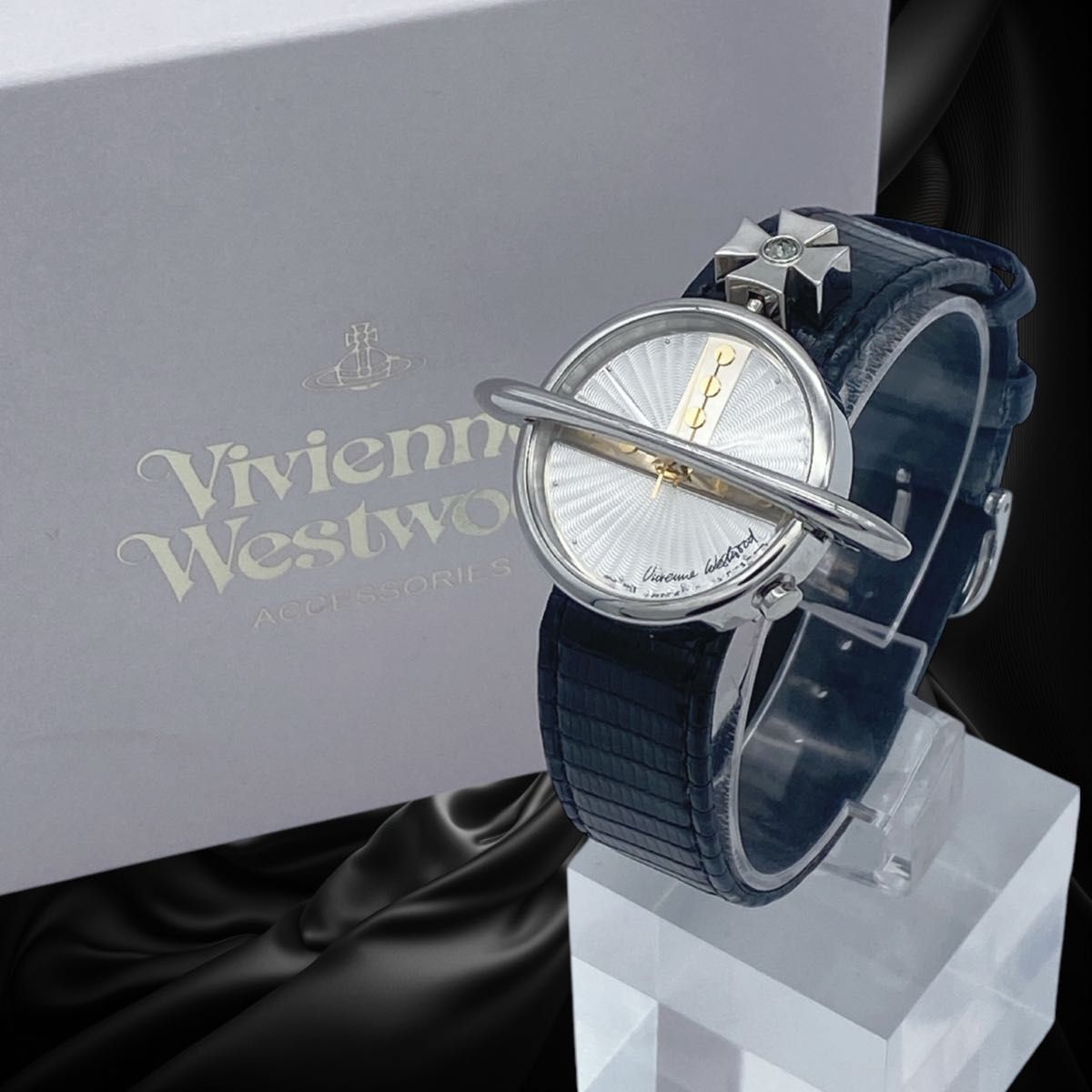 Yahoo!オークション - 激レア 入手困難 2010 Vivienn Westwood 15周年 ...