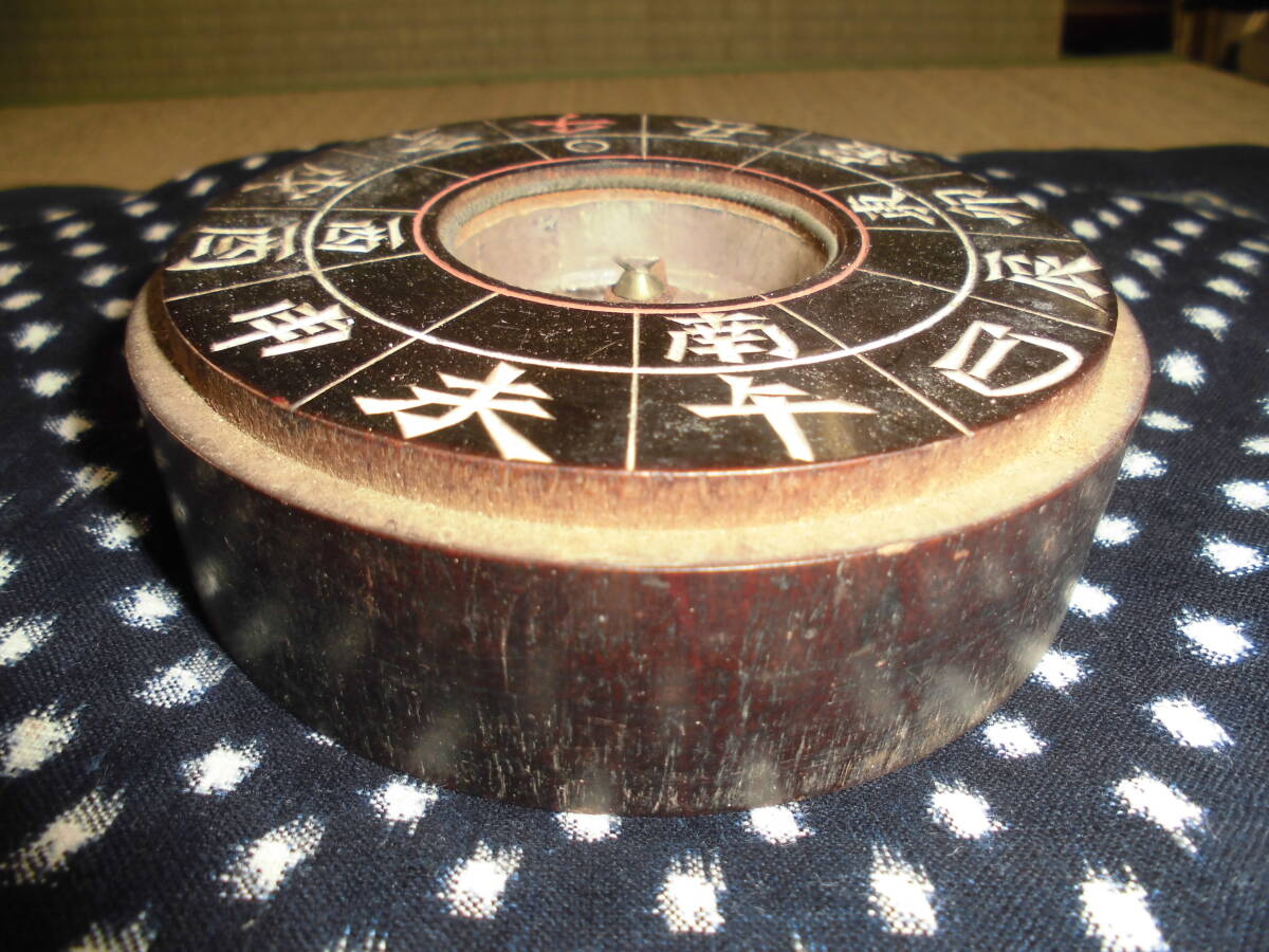 Yahoo!オークション - 方位磁石 no2