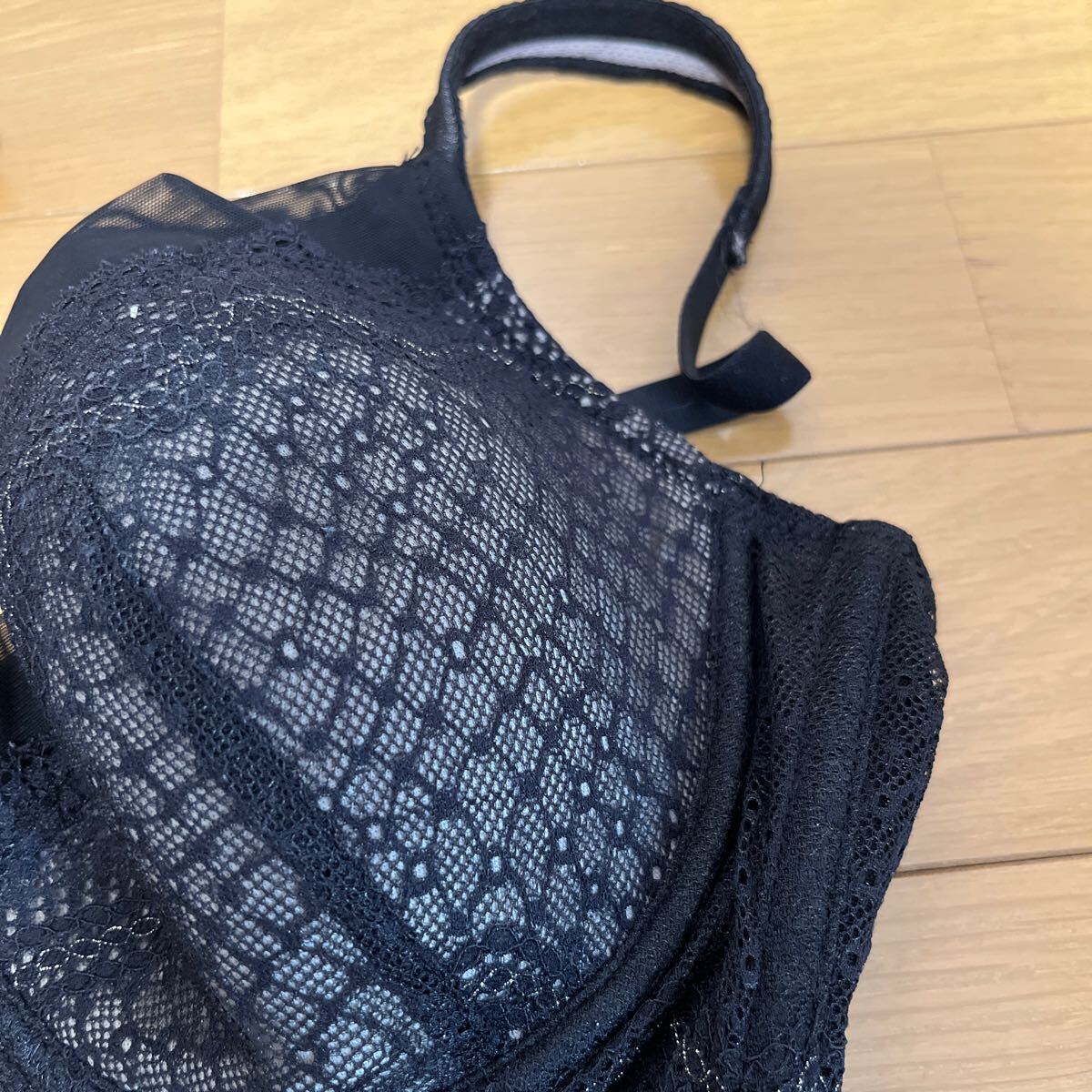 Yahoo!オークション - [未使用品]ブラジャー D85