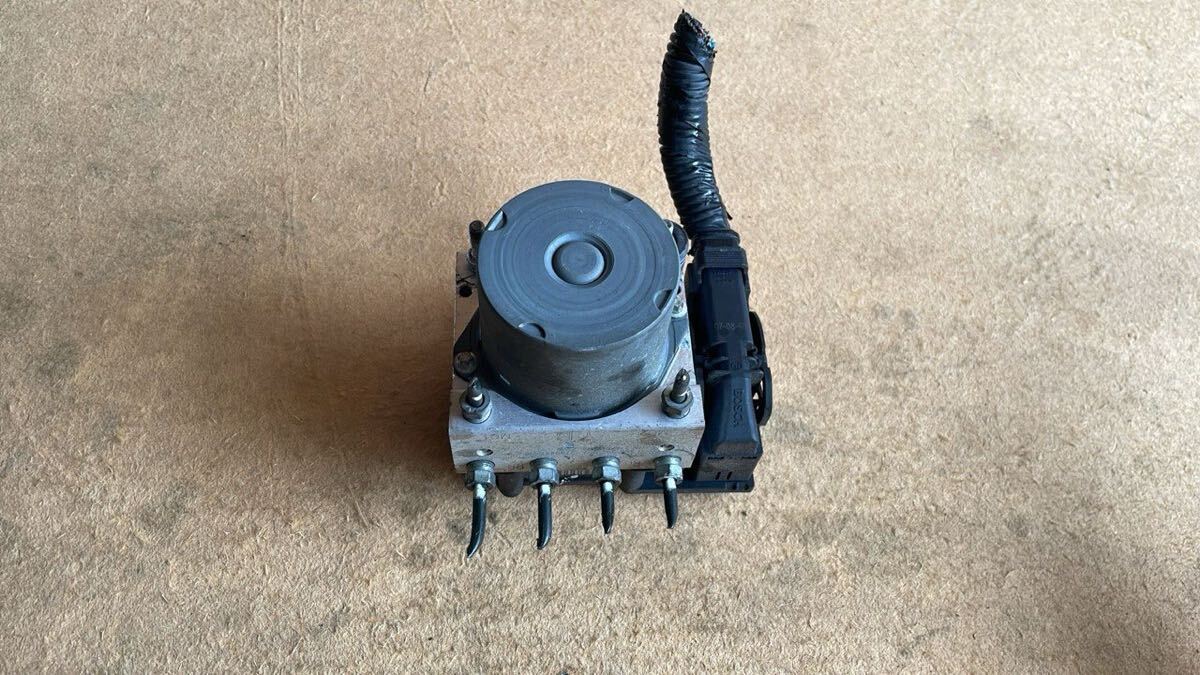 Yahoo!オークション - エクシーガ DBA-YA5 ABS-27536YC010/2008 2-48-