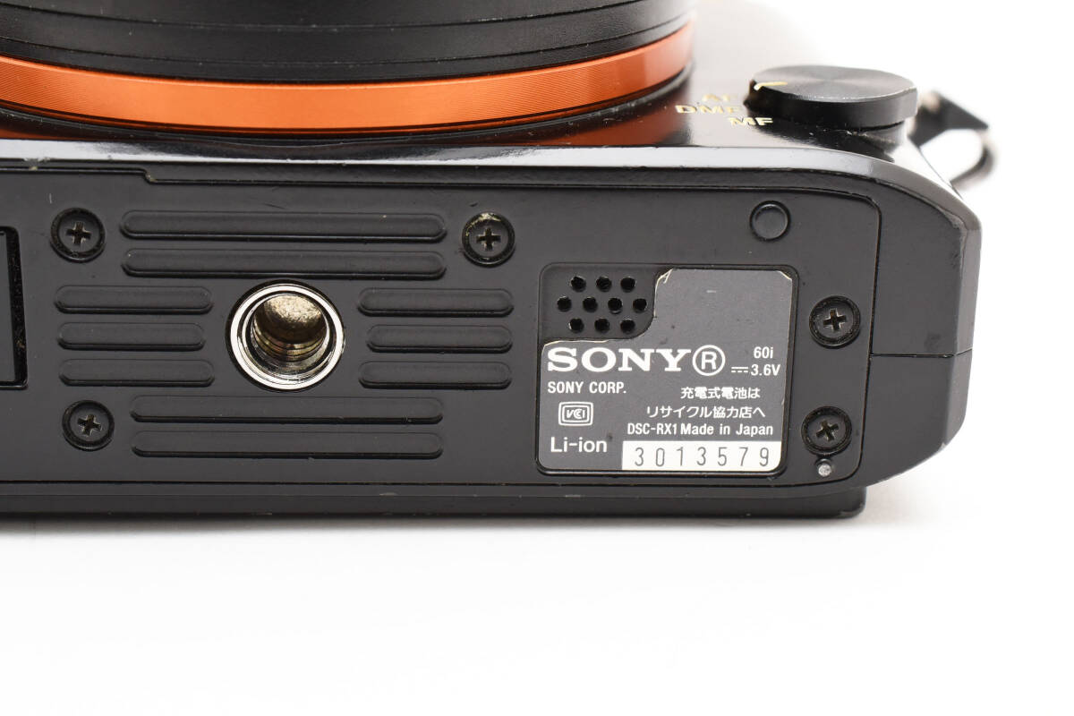 Yahoo!オークション - ソニー SONY CYBER-SHOT DSC-RX1 ブラック デジ...