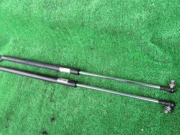 s03 サンバー TV1 TV2 TW1 TW2 リアゲートダンパー バックドアショック 左右(リア)｜売買されたオークション情報、yahooの商品情報をアーカイブ公開 - オークファン ...