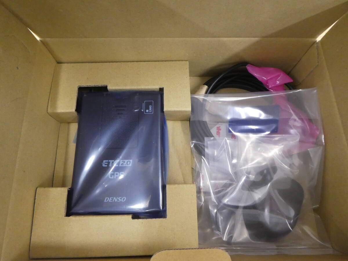 Yahoo!オークション - デンソー DENSOETC2.0 DIU-A211 GPS付 発話型 ...