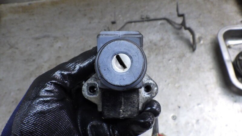 Yahoo!オークション - RGA-359A GPZ900R 純正 キーセット ZX900A-013 ...