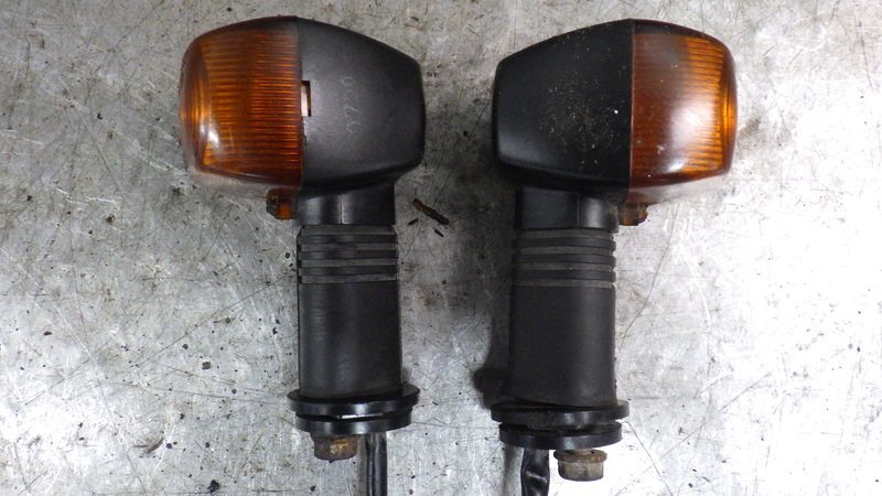 Yahoo!オークション - RGA-392A GSX-R400 純正 ウインカー 2個 GK76A-1...