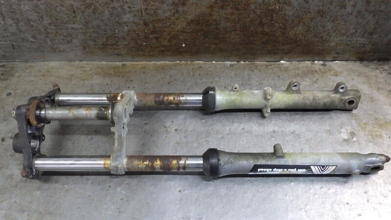 Yahoo!オークション - RGA-167A XS250 Spl 純正 フロントフォーク ステ...