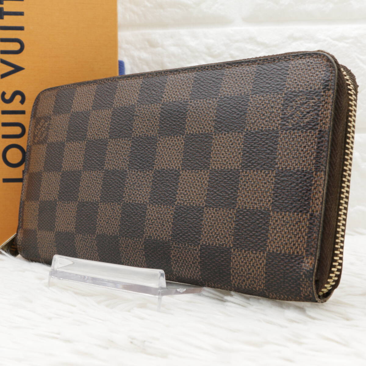LOUIS VUITTON ルイ・ヴィトン ダミエ ジッピーウォレット LOUIS VUITTON ルイ・ヴィトン ダミエ ジッピーウォレット
