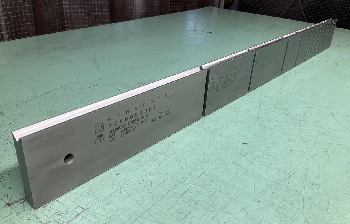 Yahoo!オークション - アマダ プレスブレーキ ベンダー金型 AFH-768605...