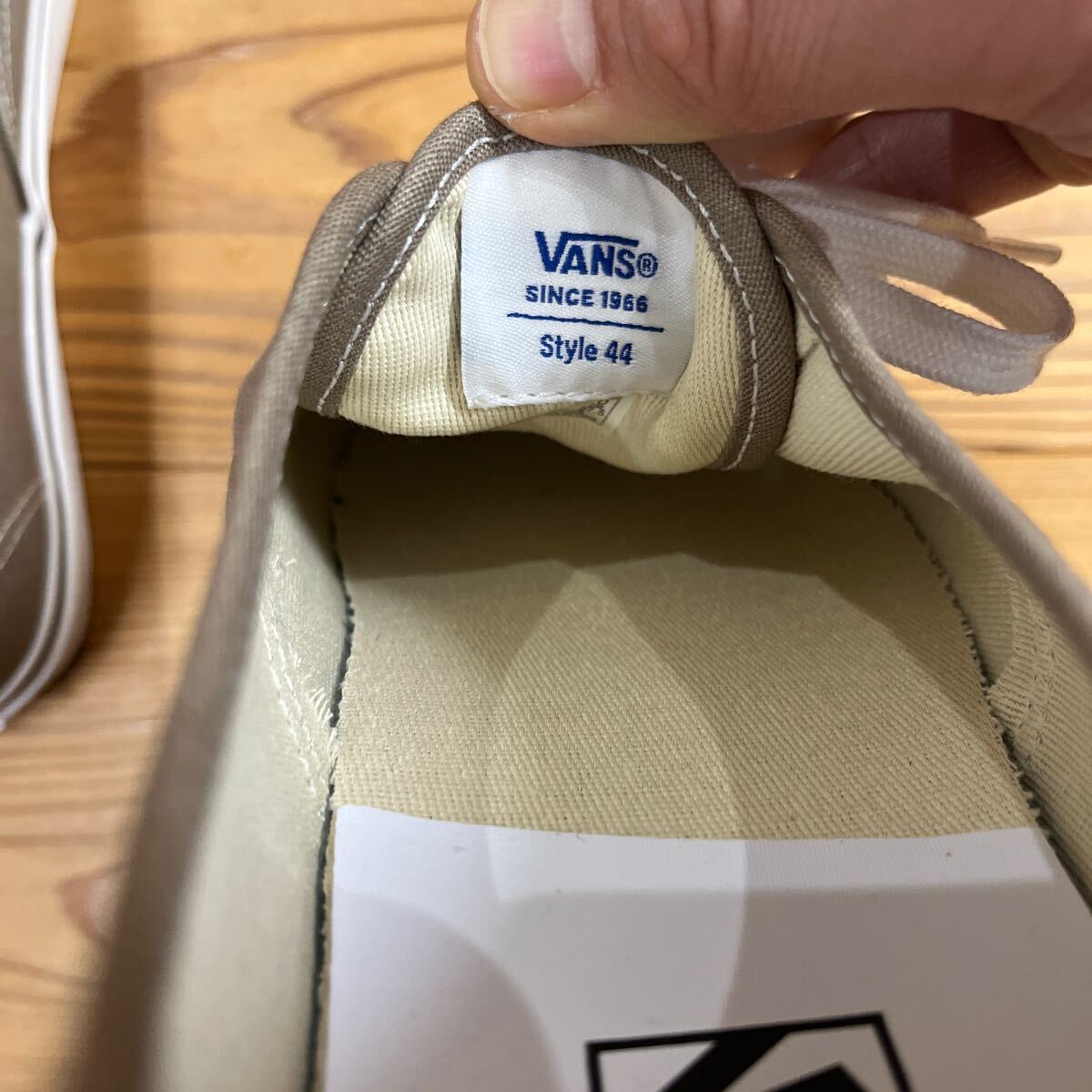 Yahoo!オークション - VANS ヴァンズ バンズ Authentic 44Dx オーセン...
