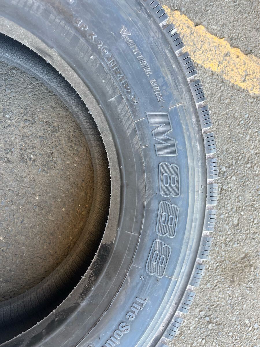 Yahoo!オークション - ミックスタイヤ 新品 2本 ブリジストン M888 215...