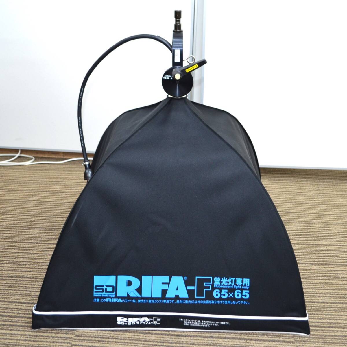 Yahoo!オークション - 17K Manfrotto マンフロット 420B 三脚 RIFA-F 6...