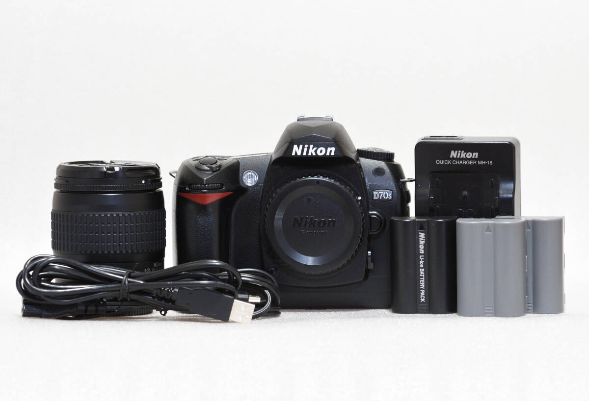 nikon D70s(ニコン)｜売買されたオークション情報、yahooの商品情報をアーカイブ公開 - オークファン（aucfan.com）