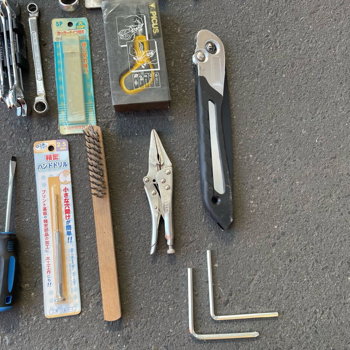 Yahoo!オークション - BS ③【道具箱/ハンドツール】まとめて 7.30kg ...