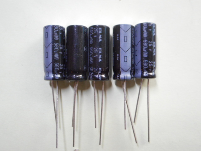 Yahoo!オークション - 電解コンデンサー 560μF 25V ELNA 1個価格 未使...