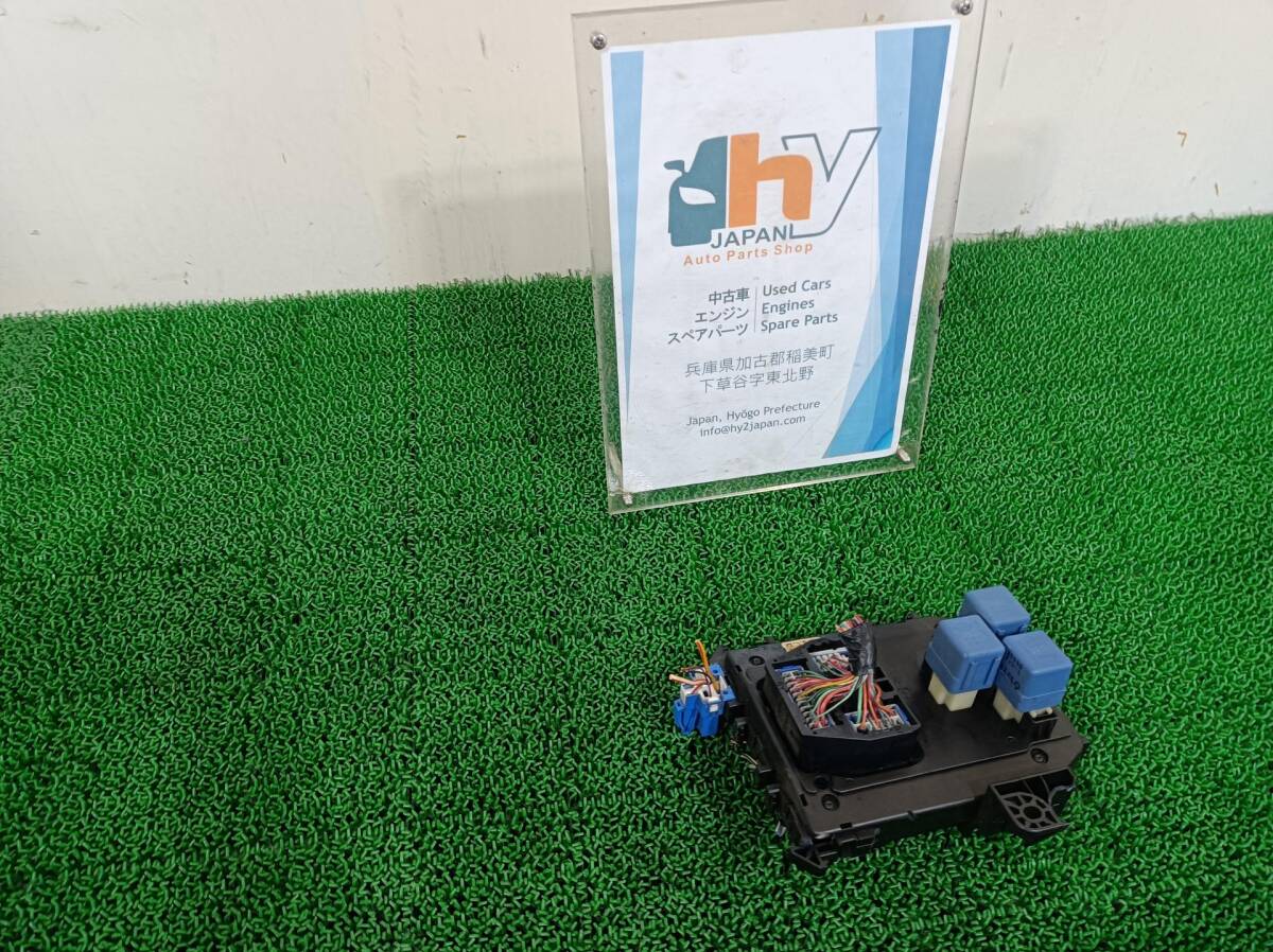 Yahoo!オークション - 日産 ヒューズボックス セドリック E-HBY33 HBY3...