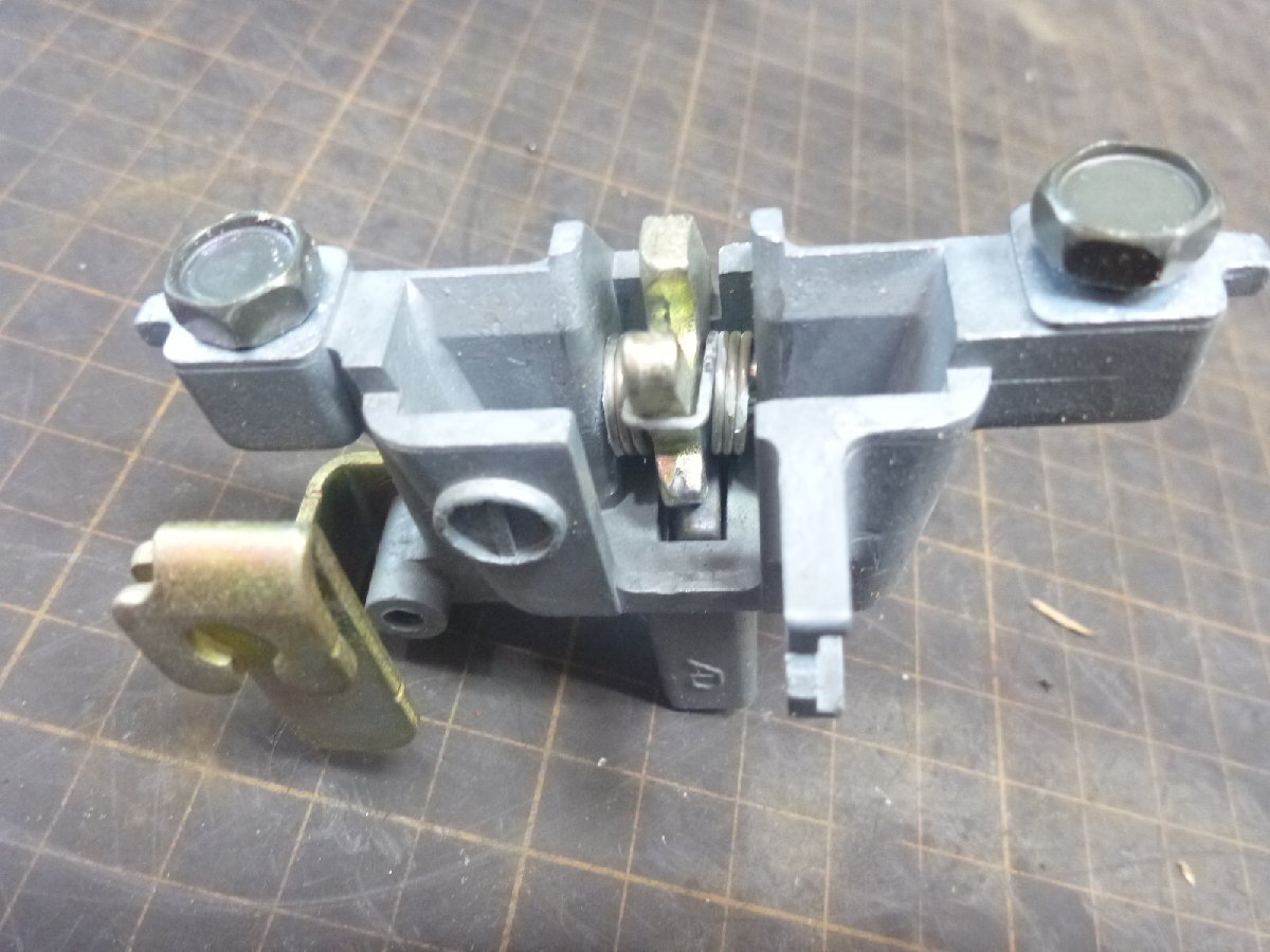 シートロック金具 アプリオ SA11J-0427 同梱可 4192R1(ヤマハ用)｜売買されたオークション情報、yahooの商品情報をアーカイブ公開 - オークファン（aucfan.com）