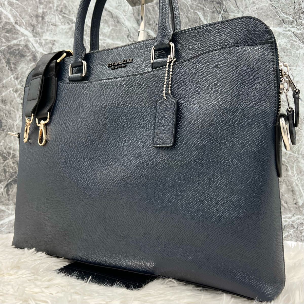 Yahoo!オークション - 1円〜【美品 A4収納】コーチ COACH ビジネスバッ...