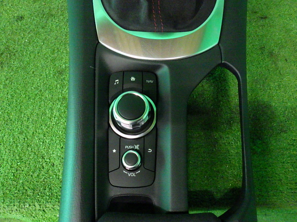 Yahoo!オークション - ロードスターRS[ND5RC]センターコンソール ボッ...