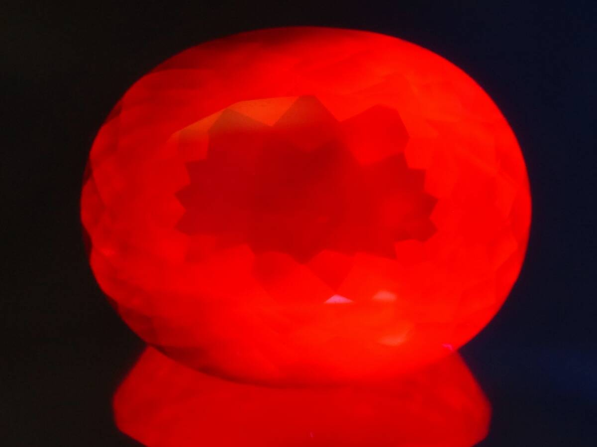 Yahoo!オークション - 38.91ct 新品・特大サイズ・アレキサンドライト...