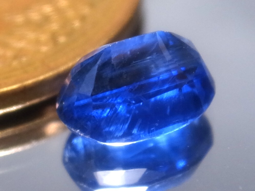 Yahoo!オークション - 1.97ct 新品・ロイヤルブルーカラー・天然カイア...