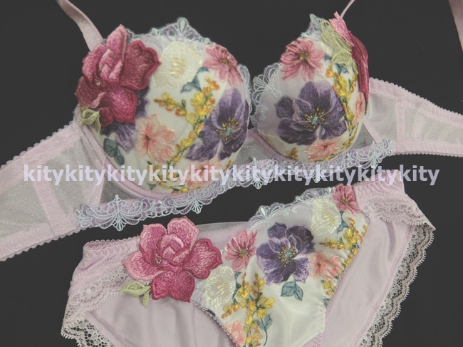 Yahoo!オークション - サルート【セックス・アンド・ザ・シティ】E75＆...