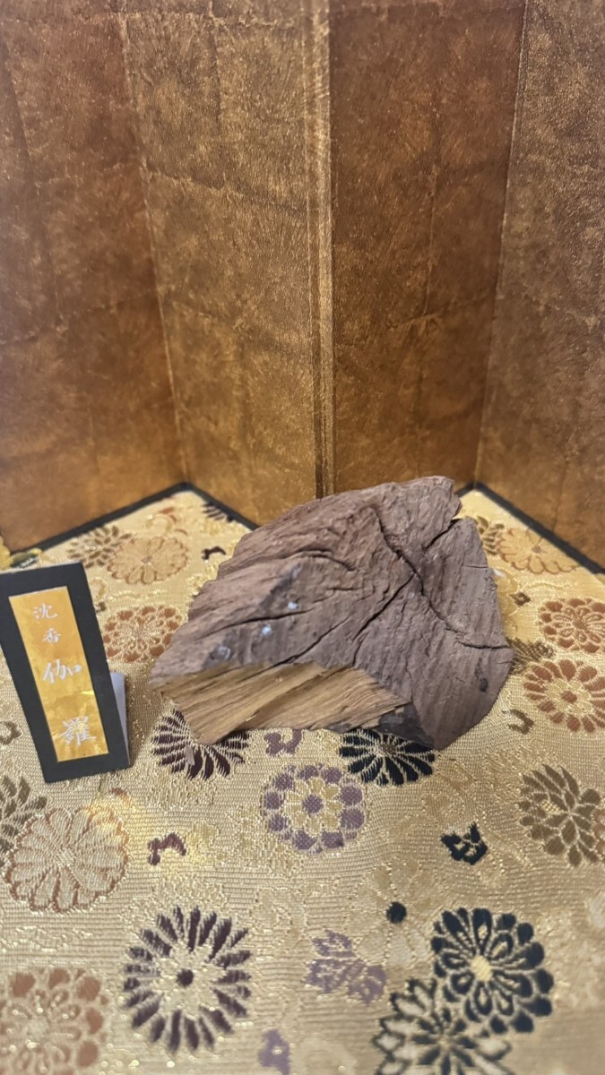 Yahoo!オークション - 大正期保管香木「沈香 伽羅」 原木 152g 伽羅 沈...