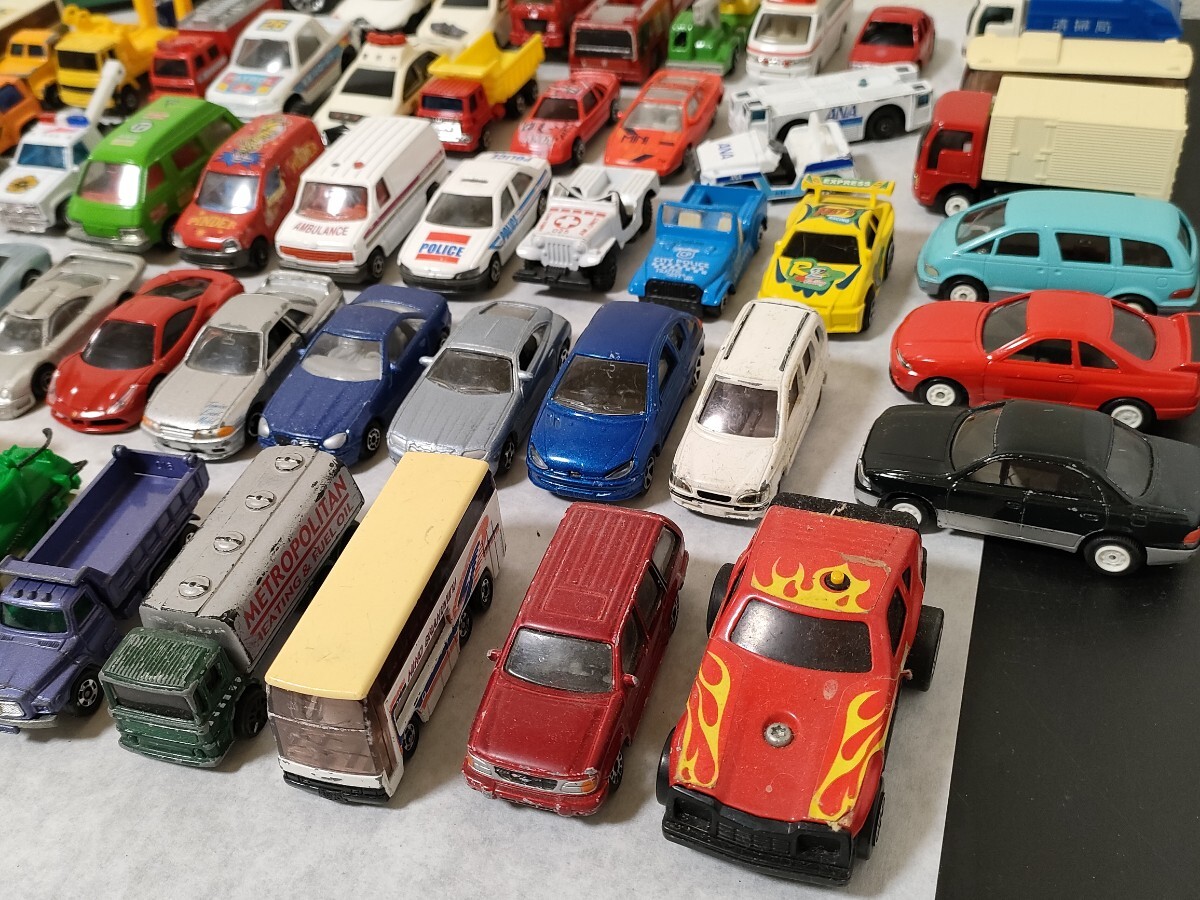 Yahoo!オークション - ミニカー いろいろ大量まとめて 約85個 総重量約...