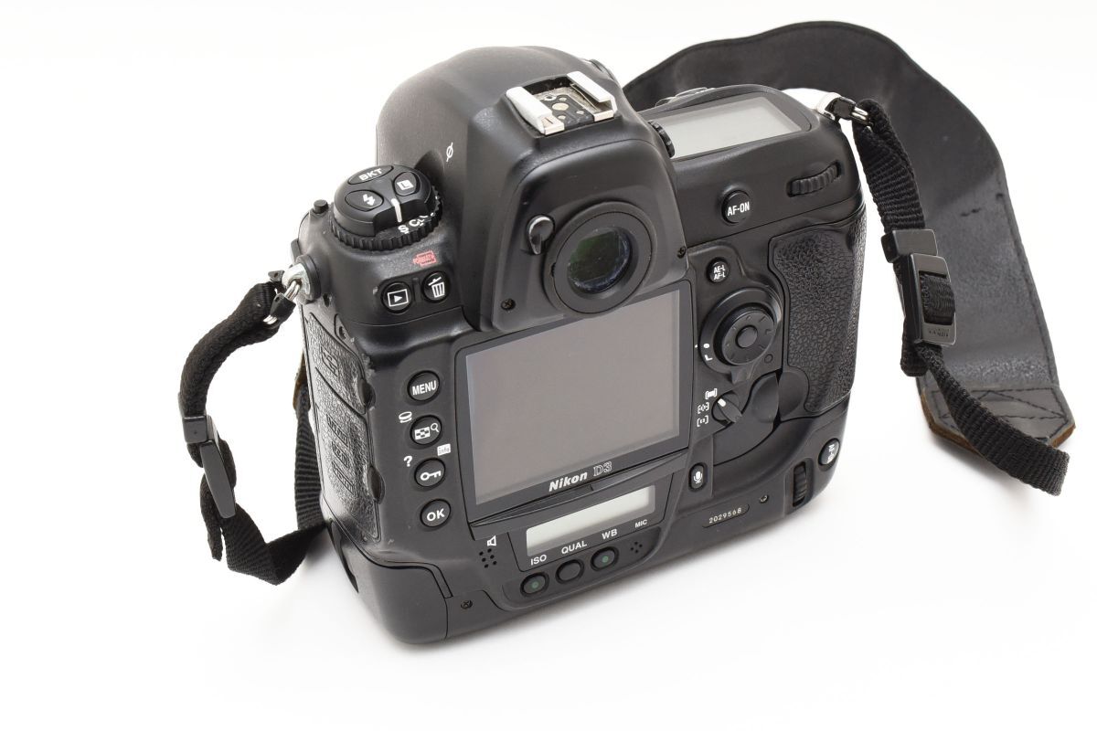 V020080☆ニコン nikon D3 ボディ V020080☆ニコン nikon D3 ボディ