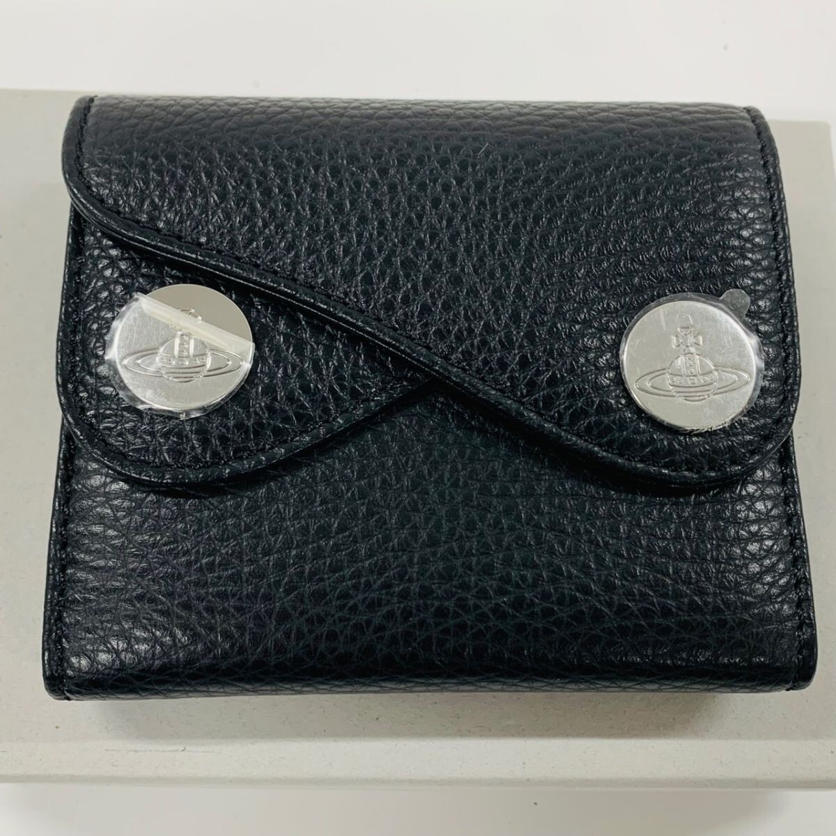 L106-Z19-432 Vivienne Westwood ヴィヴィアン ウエストウッド 折り財布 小銭入れ ブラック 箱付き 財布(財布)｜売買されたオークション情報、yahooの商品情報 ...