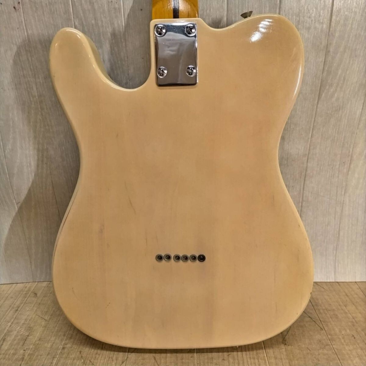 Yahoo!オークション - M619-SK12-934 Fernandes フェルナンデス Burny ...