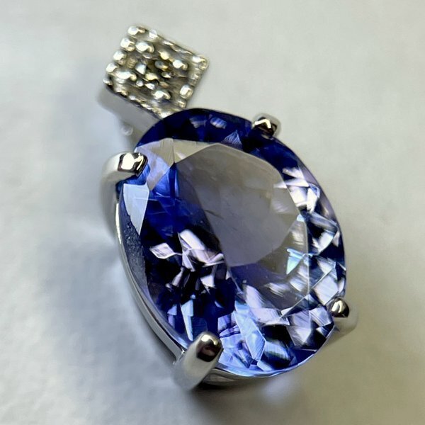Yahoo!オークション - JN329-1 Pt900 6x8mm タンザナイト 1.0ct ペンダ...
