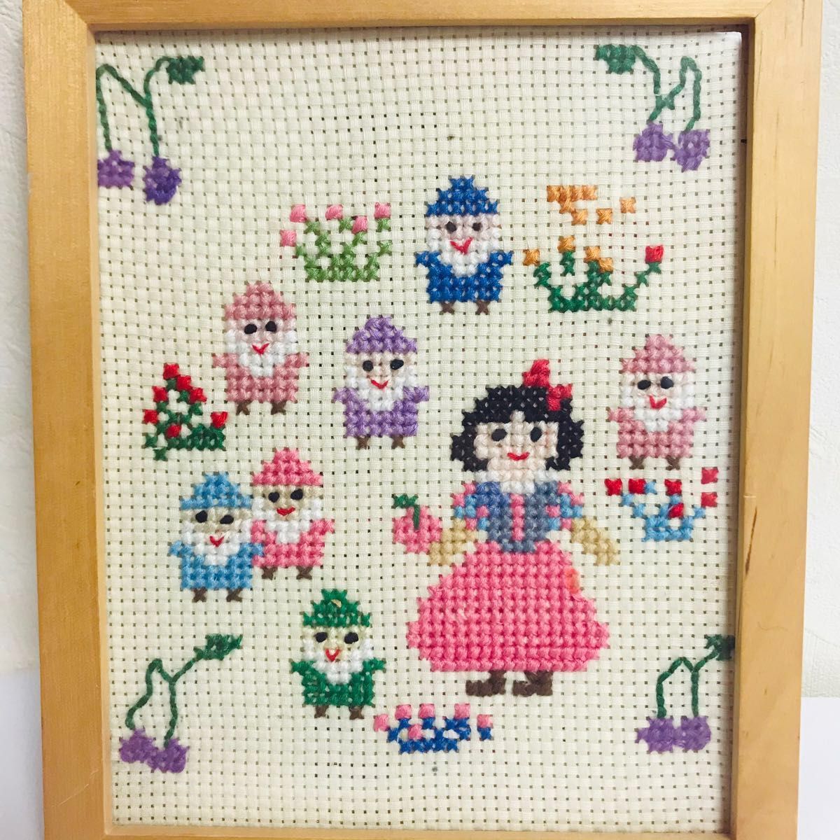 クロスステッチ 完成品 白雪姫 小人 刺繍セット|Yahoo!フリマ クロスステッチ 完成品 白雪姫 小人 刺繍セット|Yahoo!フリマ