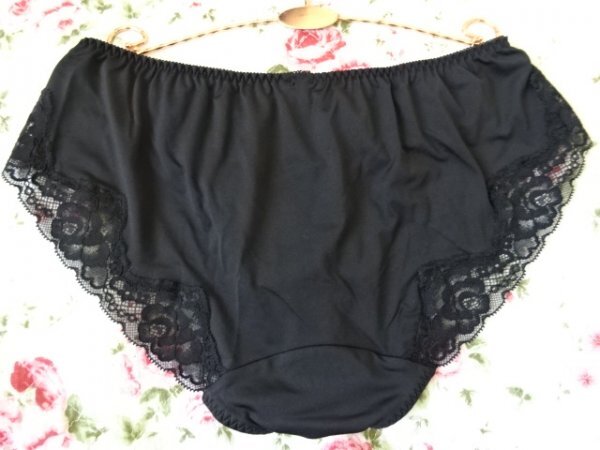 Yahoo!オークション - 3L エメフィール 華やか大人上品な下着 ローズレ...