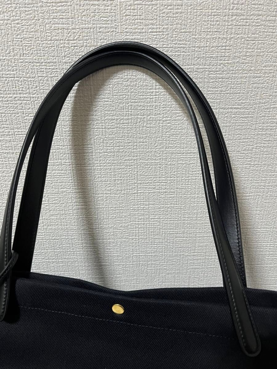 2024年購入 The Row XL Idaho トートバッグ 美品 国内正規 2024年購入 The Row XL Idaho トートバッグ 美品 国内正規