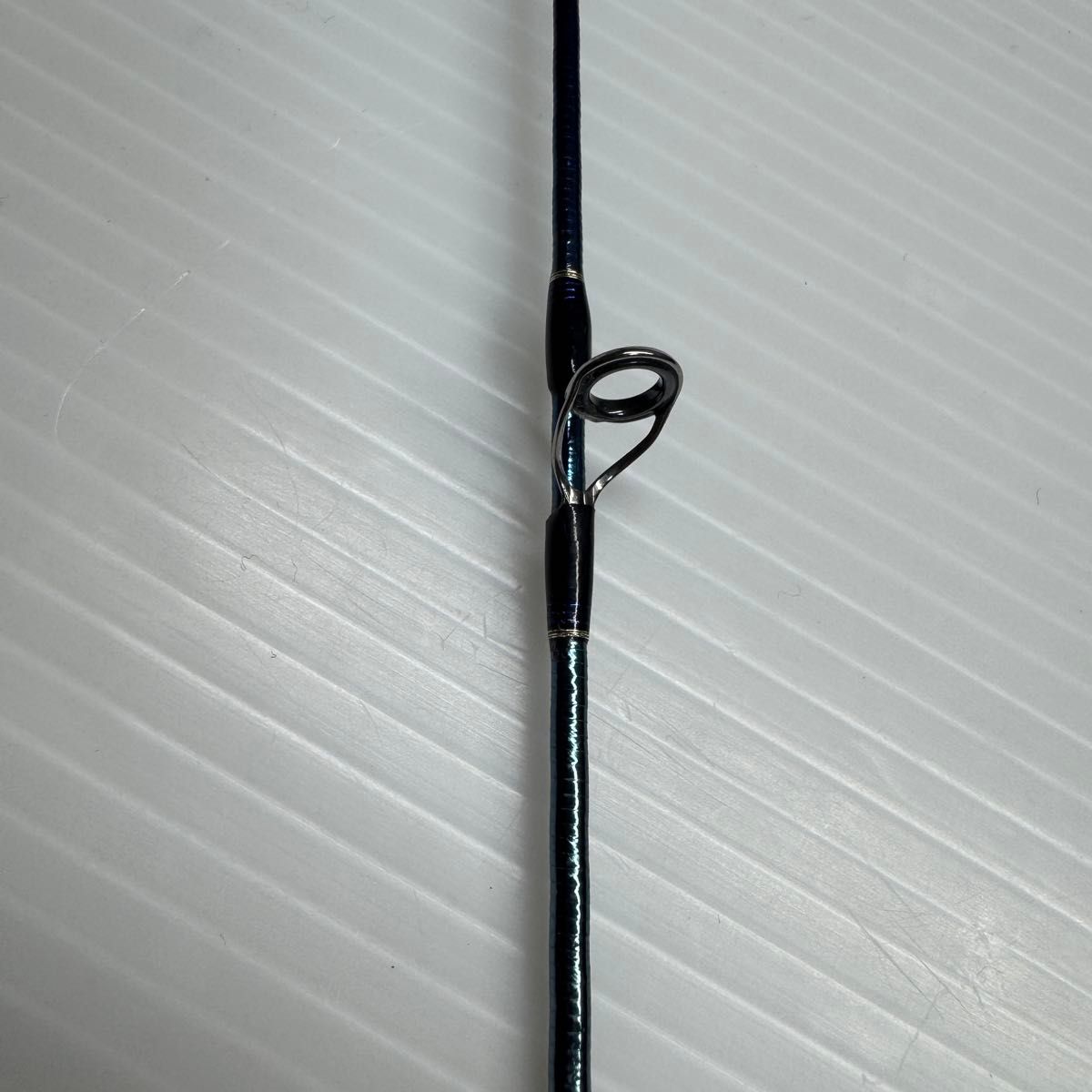 シマノ 23ワールドシャウラ リミテッド 1704R-2 SHIMANO WORLD シマノ 23ワールドシャウラ リミテッド 1704R-2 SHIMANO WORLD