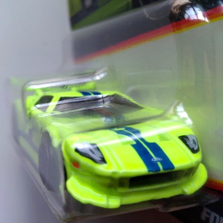 新品 未開封 ホットウィール ネオンスピーダーズ フォード FORD 新品 未開封 ホットウィール ネオンスピーダーズ フォード FORD