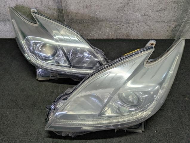 Yahoo!オークション - [Z621-S25]プリウス ZVW30 30系 後期 純正 ヘッ...