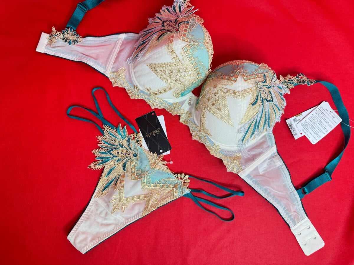 Yahoo!オークション - サルート 79グループ 王家の紋章 G65&ソングM BE...