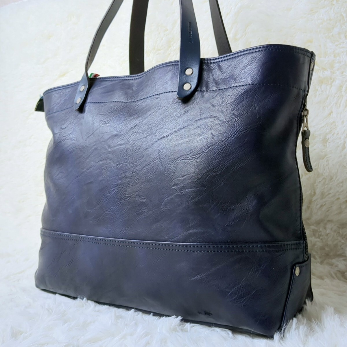 大容量/ブルー系 MOUSTACHE ムスタッシュ トートバッグ 肩掛け A4収納 PC収納 ビジネス トリコロール イタリア 青 ブルー 紺 ネイビー 黒(トートバッグ)｜売買された ...